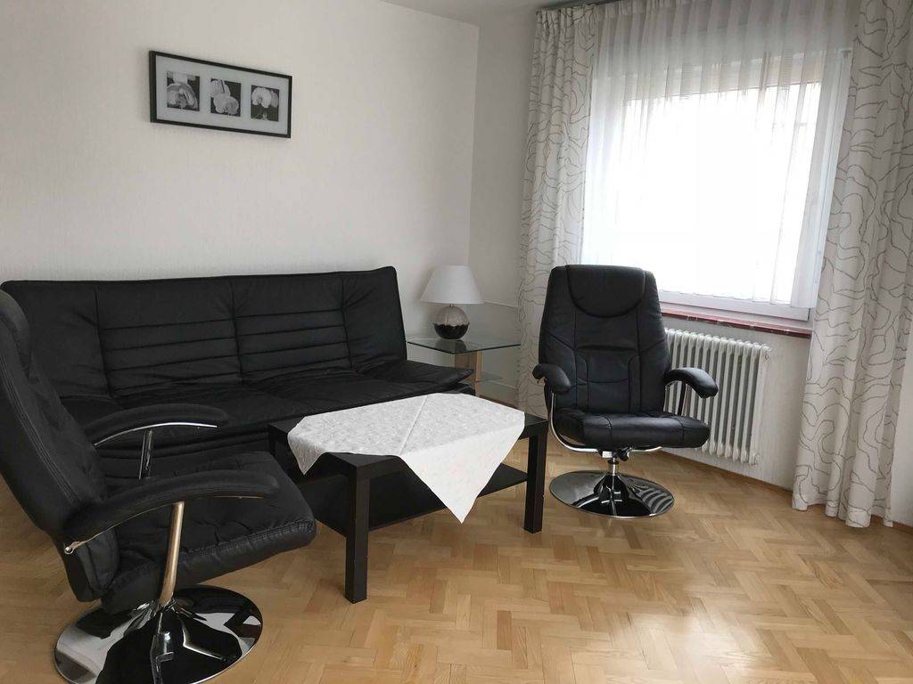 75 M² Apartment ∙ 2 Bedrooms ∙ 4 Guests - Meersburg