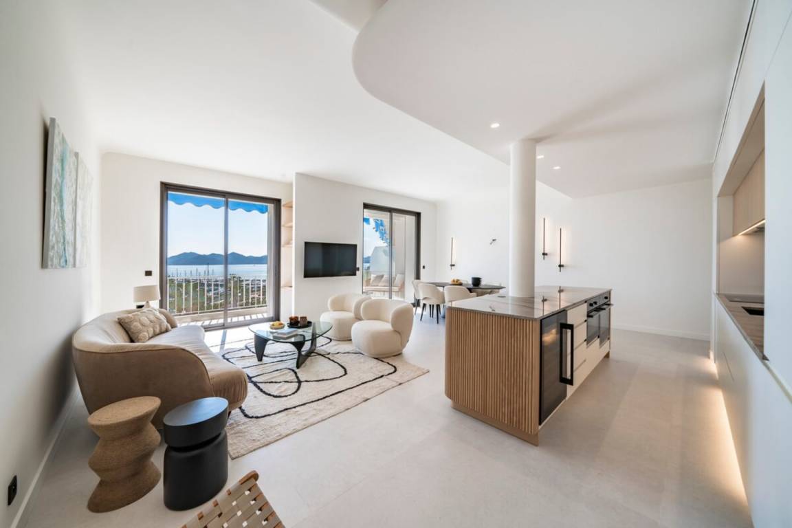 Apartment ∙ 3 Bedrooms ∙ 6 Guests - Antibes