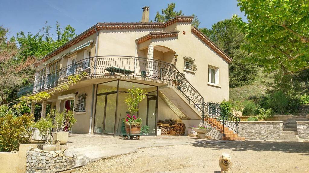 110 M² Gîte ∙ 3 Chambres ∙ 7 Personnes - Drôme