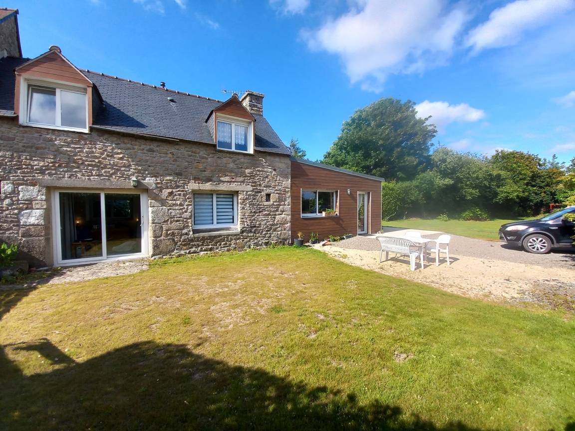 1500 M² Maison De Vacances ∙ 3 Chambres ∙ 5 Personnes - Brest