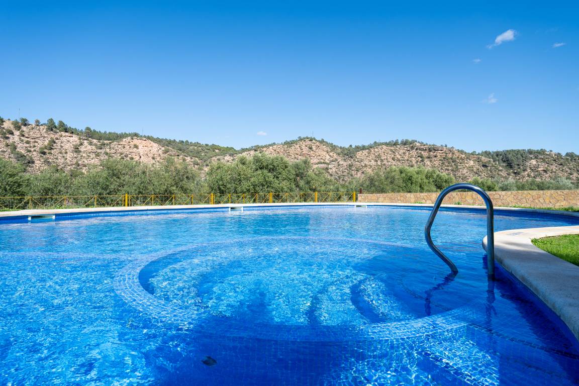 97 M² House ∙ 3 Bedrooms ∙ 8 Guests - Flix