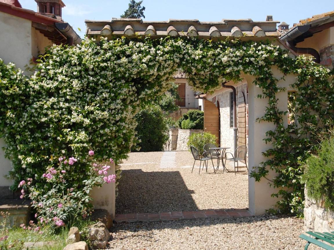 65 M² Apartment ∙ 1 Bedroom ∙ 2 Guests - Firenze