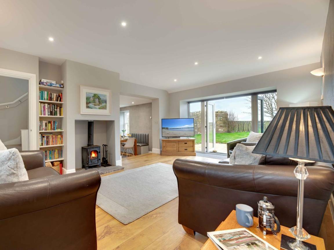 Cottage ∙ 3 Bedrooms ∙ 6 Guests - Bamburgh