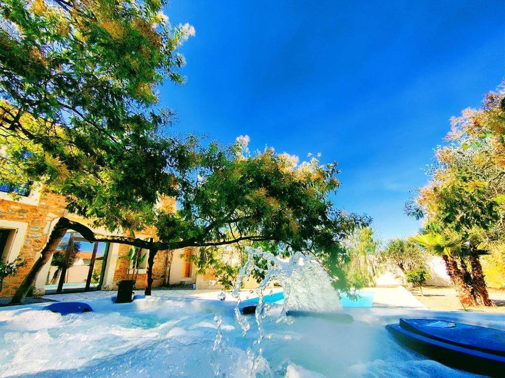 160 M² Gîte ∙ 4 Chambres ∙ 8 Personnes - Capestang
