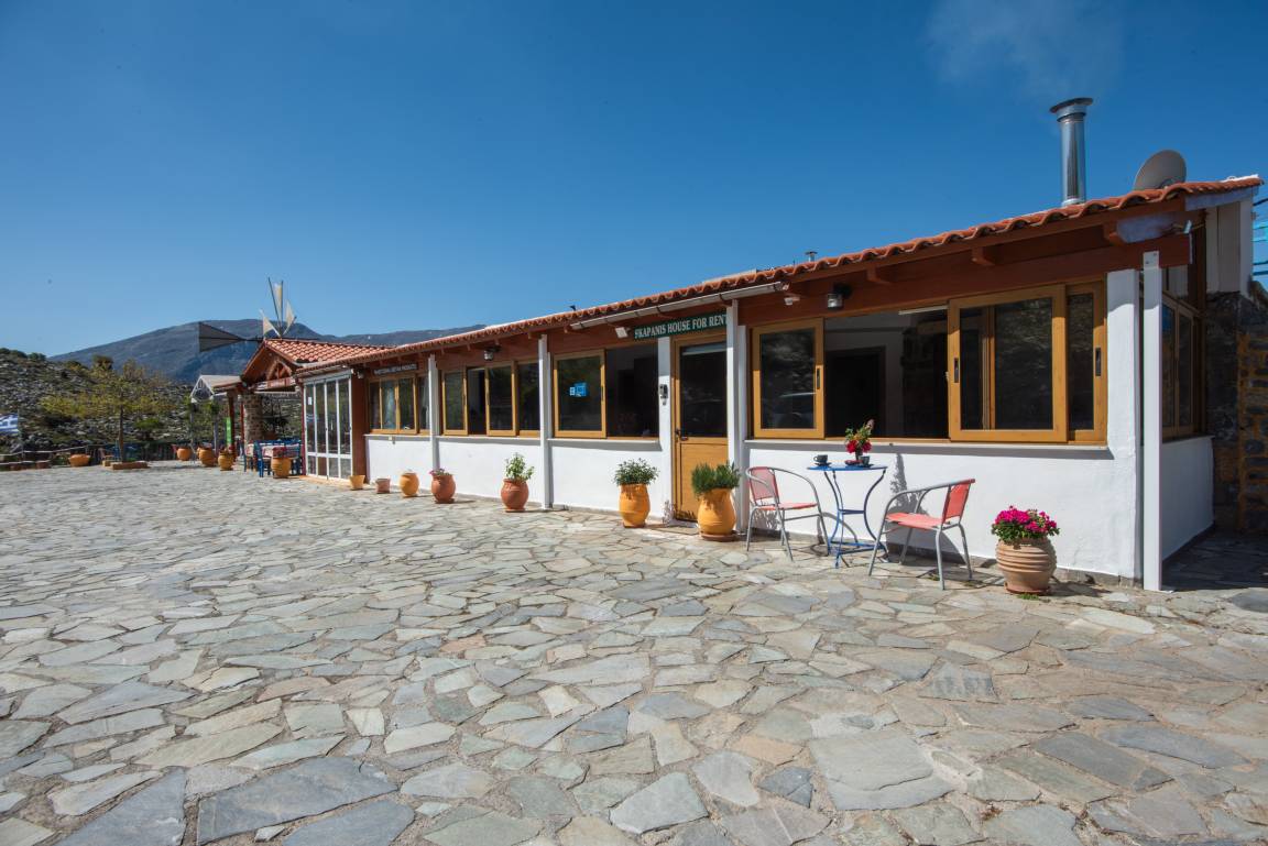 70 M² Albergue ∙ 2 Habitaciones ∙ 3 Huéspedes - Creta