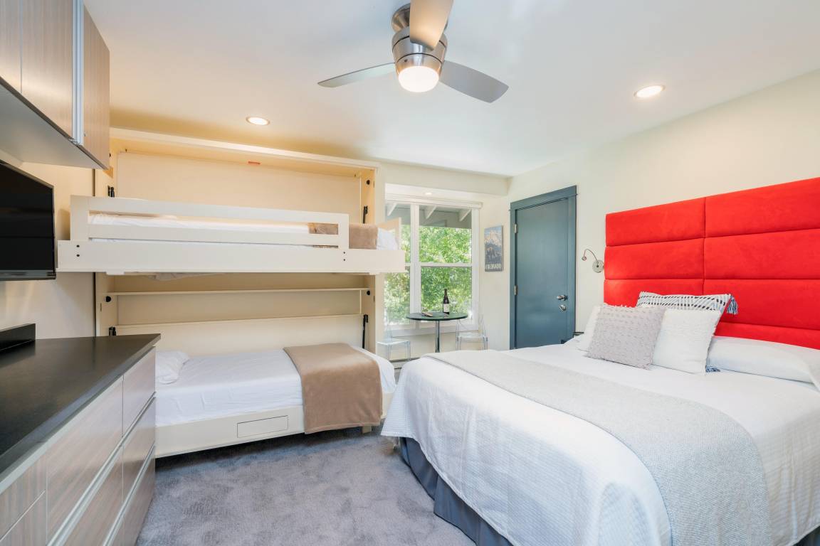 25 M² Hotel ∙ 1 Bedroom ∙ 4 Guests - Telluride, CO