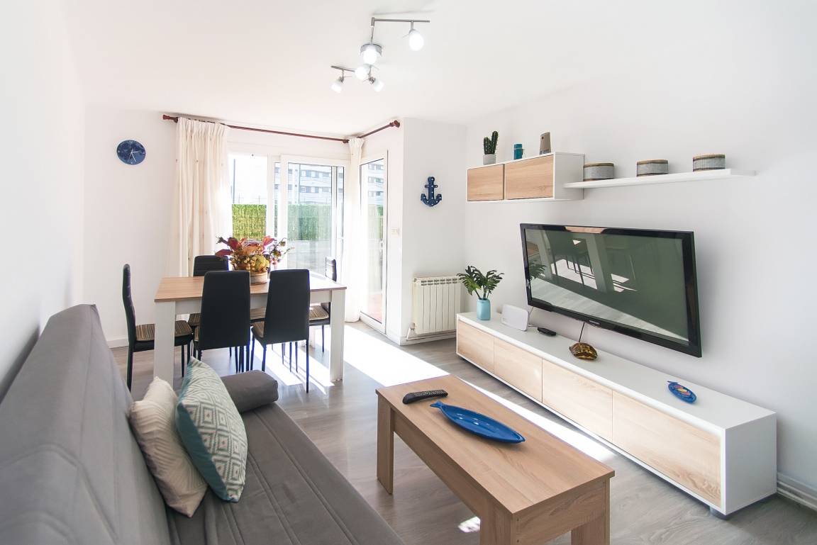 78 M² Apartamento ∙ 3 Habitaciones ∙ 8 Huéspedes - Pals