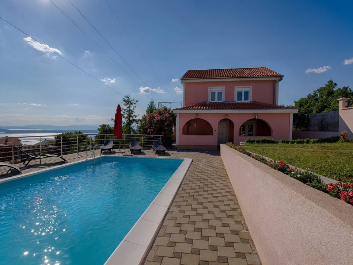 160 M² House ∙ 4 Bedrooms ∙ 10 Guests - Crikvenica