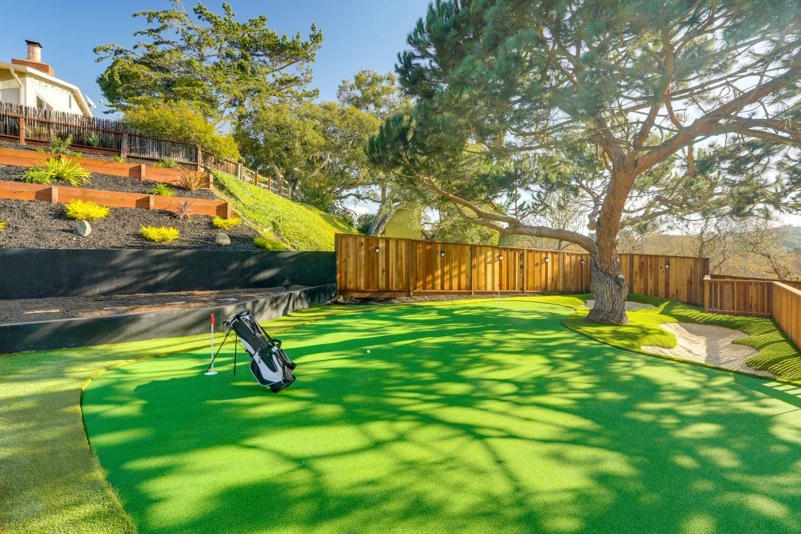 130 M² House ∙ 3 Bedrooms ∙ 8 Guests - Monterey, CA