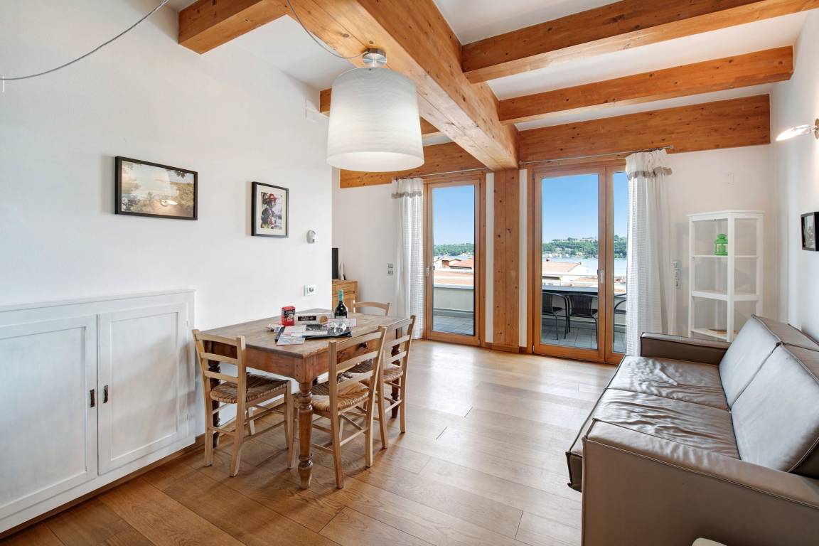 60 M² Apartment ∙ 1 Bedroom ∙ 4 Guests - Salò