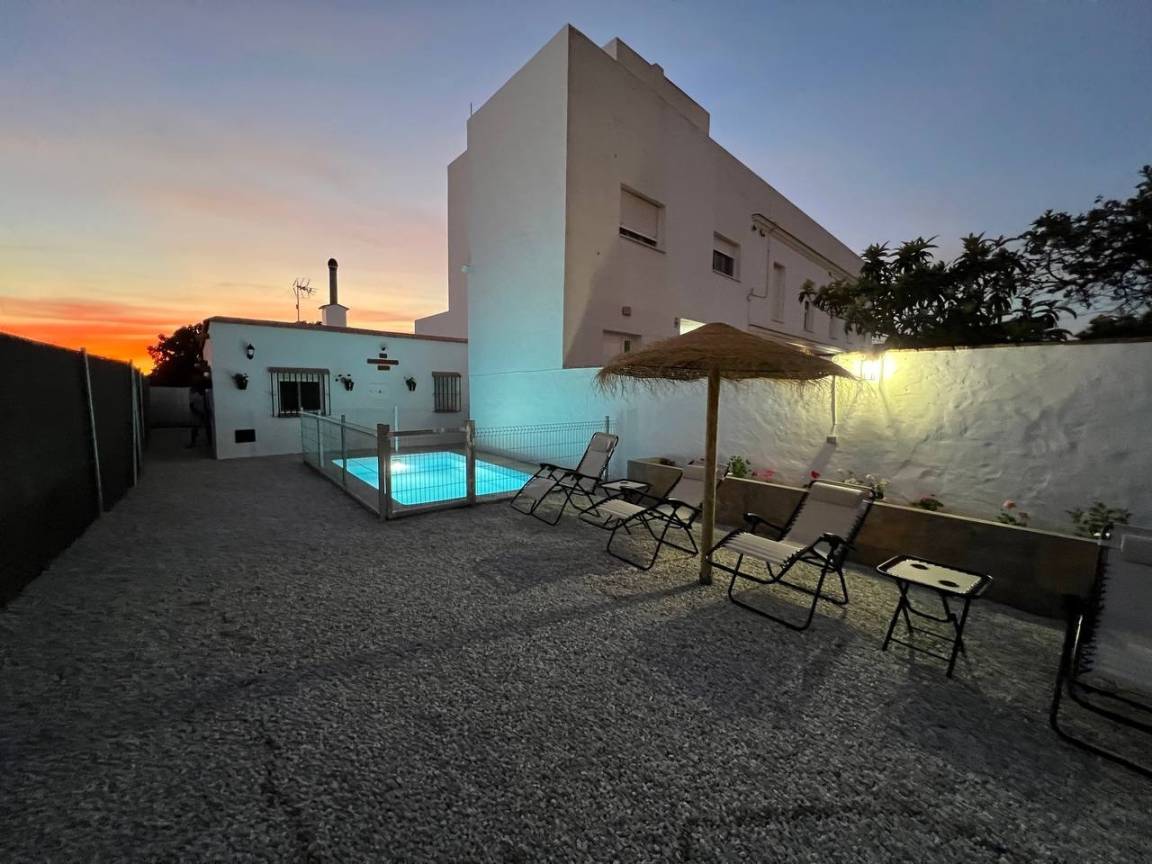100 M² Villa ∙ 4 Habitaciones ∙ 10 Huéspedes - Vejer de la Frontera