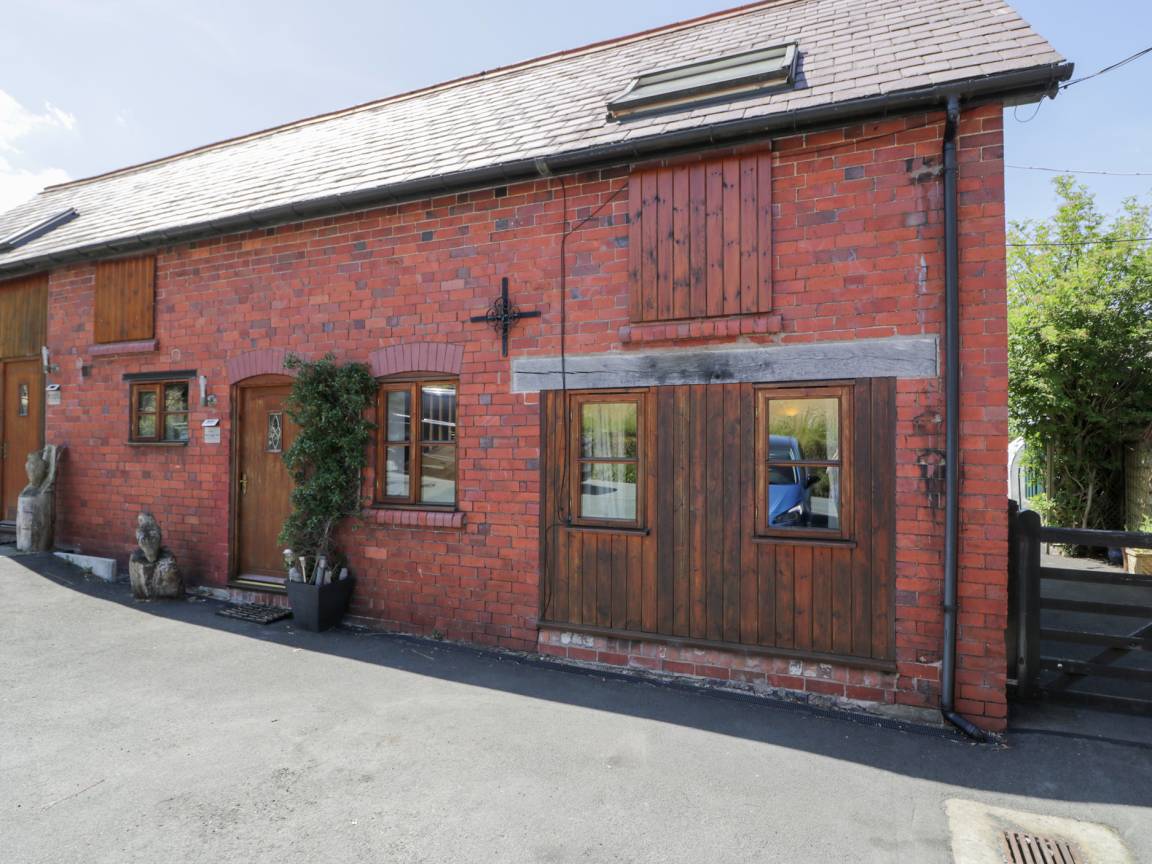 Cottage ∙ 2 Bedrooms ∙ 4 Guests - Llangollen