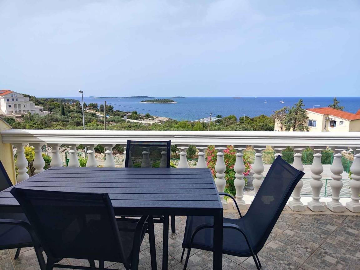 50 M² Apartment ∙ 1 Bedroom ∙ 4 Guests - Primošten