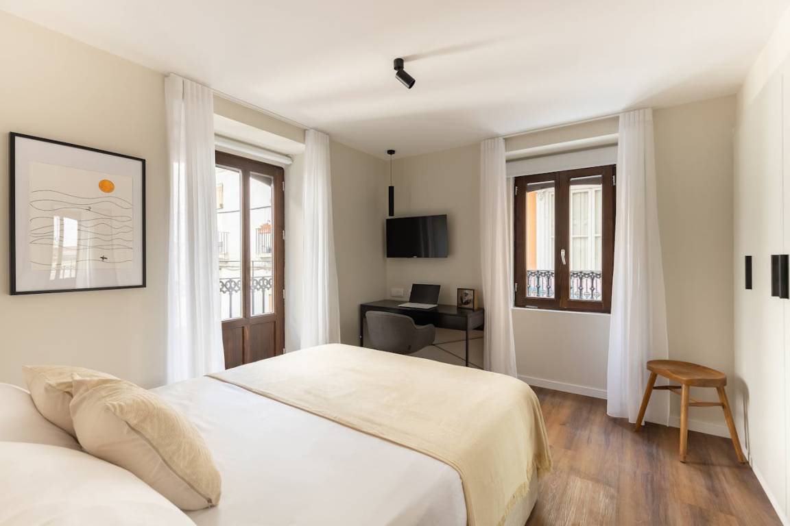 75 M² Private Room ∙ 1 Bedroom ∙ 1 Guest - Valence en Espagne