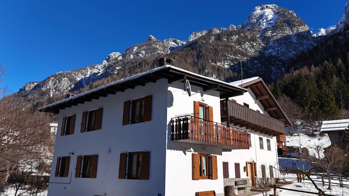 120 M² Casa ∙ 2 Habitaciones ∙ 6 Huéspedes - Agordo