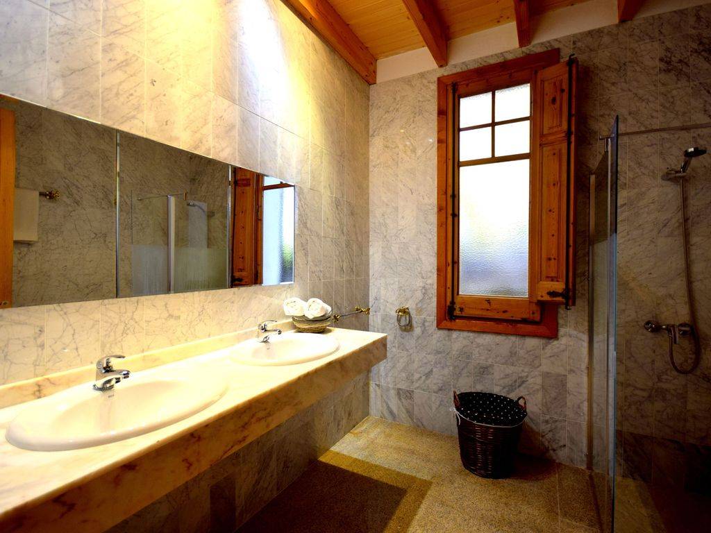 100 M² Apartamento ∙ 2 Habitaciones ∙ 4 Huéspedes - Petra