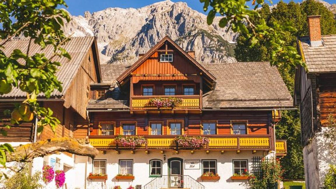 63 M² Apartment ∙ 2 Bedrooms ∙ 4 Guests - Hallstatt