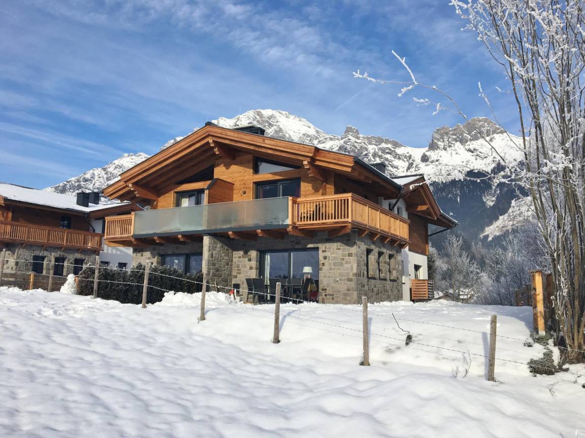 140 M² Chalet ∙ 3 Bedrooms ∙ 8 Guests - Saalbach-Hinterglemm
