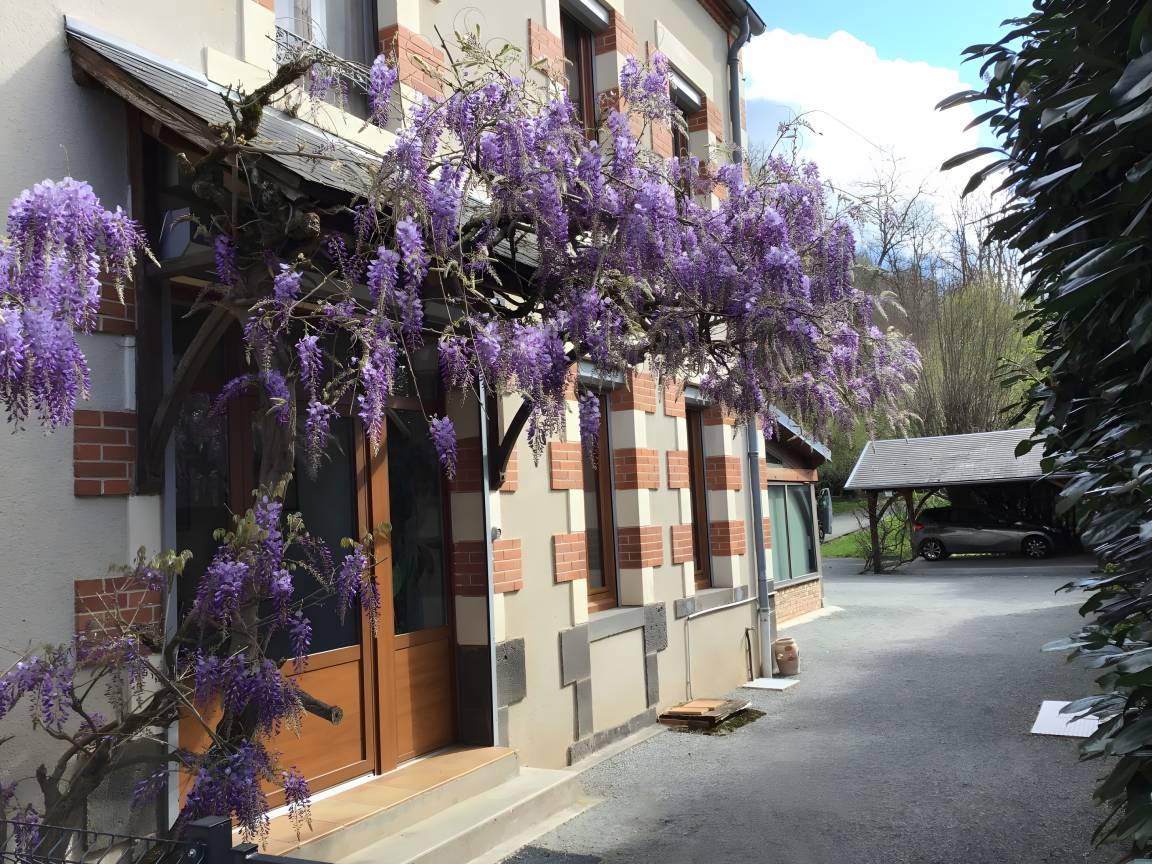 120 M² Ferienhaus ∙ 3 Schlafzimmer ∙ 6 Gäste - Vichy