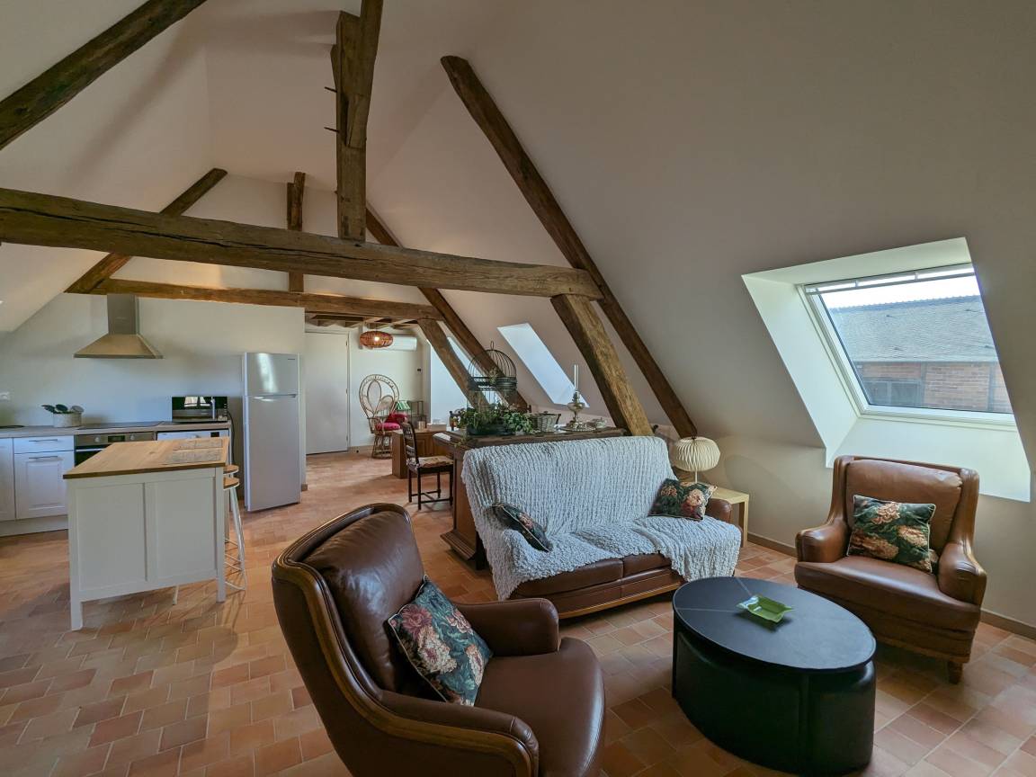 75 M² Casa Rural ∙ 3 Habitaciones ∙ 6 Huéspedes - Briare