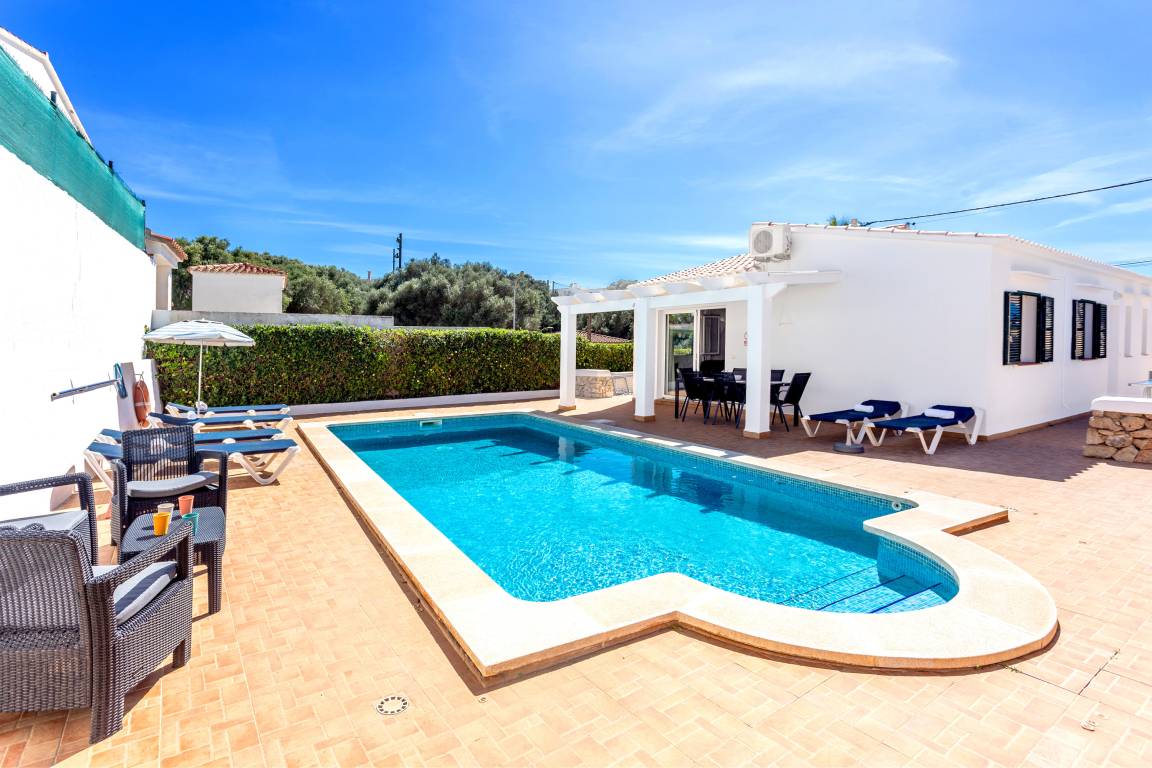 140 M² Villa ∙ 3 Slaapkamers ∙ 6 Gasten - Minorca