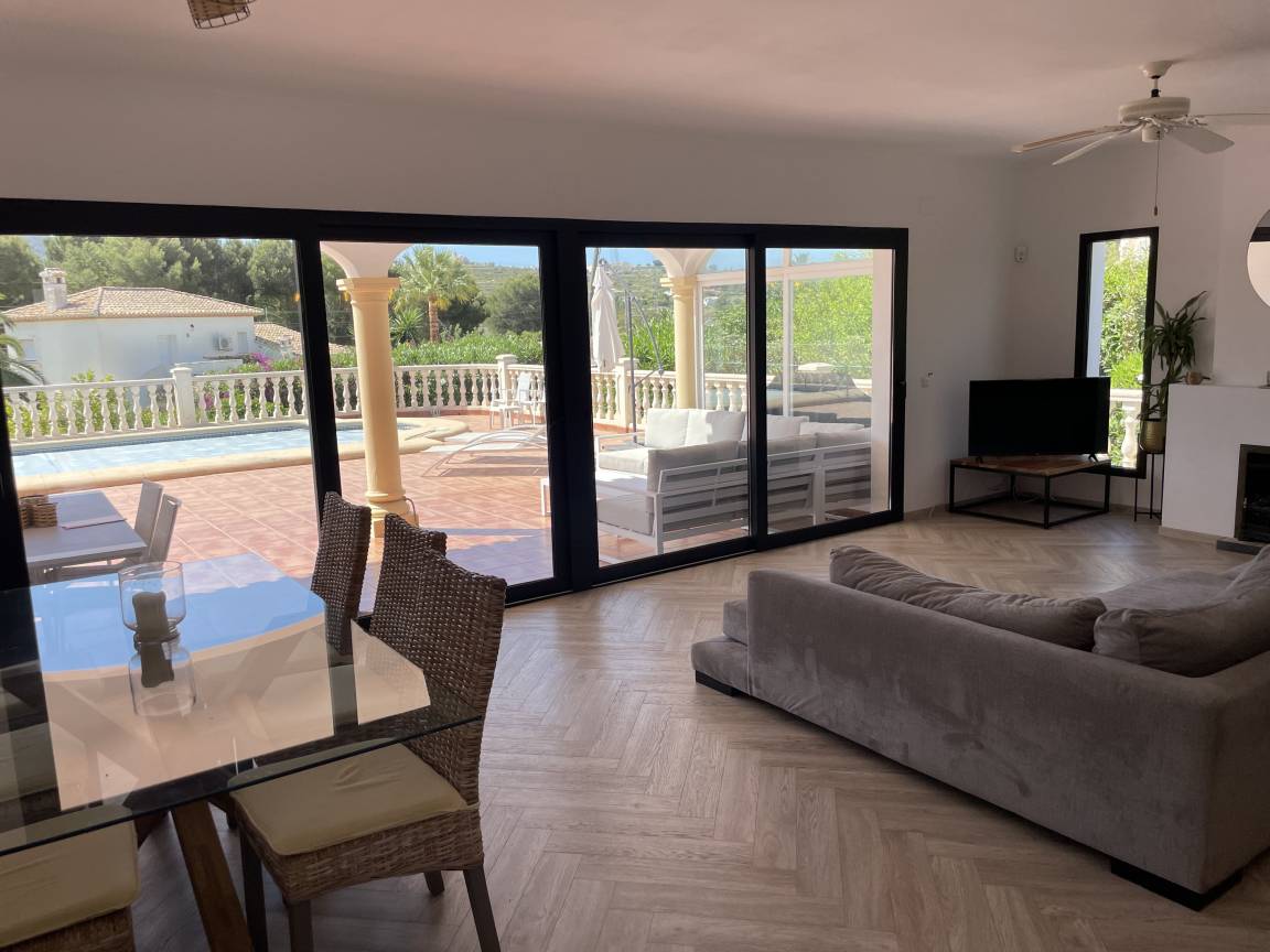200 M² Villa ∙ 5 Habitaciones ∙ 10 Huéspedes - Denia