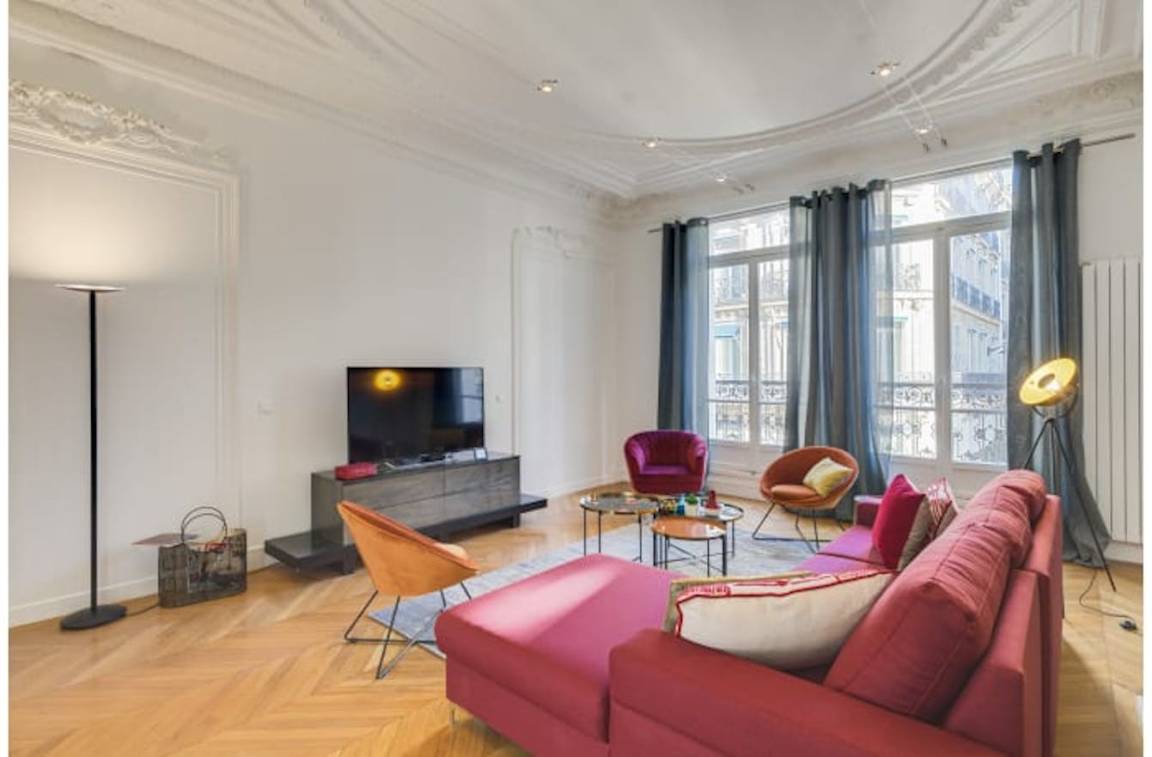 230 M² Apartment ∙ 4 Bedrooms ∙ 8 Guests - Paris