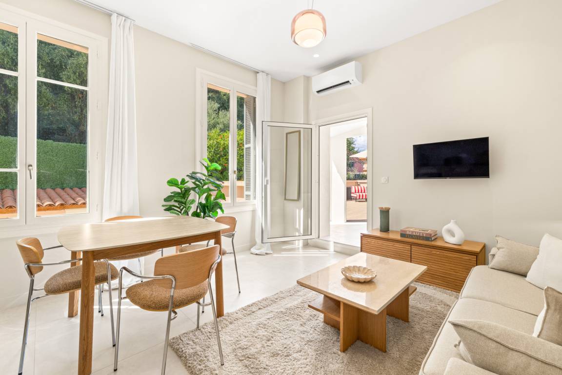 35 M² Appartamento Vacanza ∙ 1 Camera Da Letto ∙ 2 Ospiti - Saint-Laurent-du-Var
