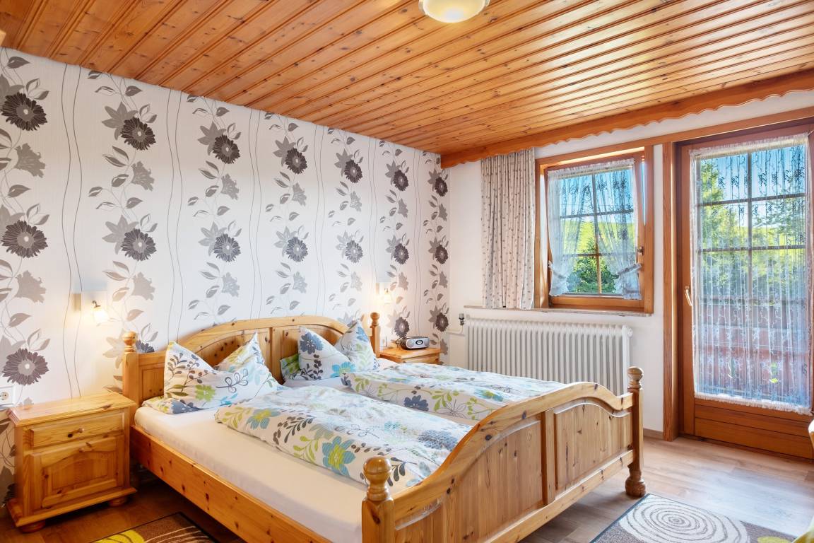 53 M² Ferienwohnung ∙ 1 Schlafzimmer ∙ 6 Gäste - Furtwangen im Schwarzwald