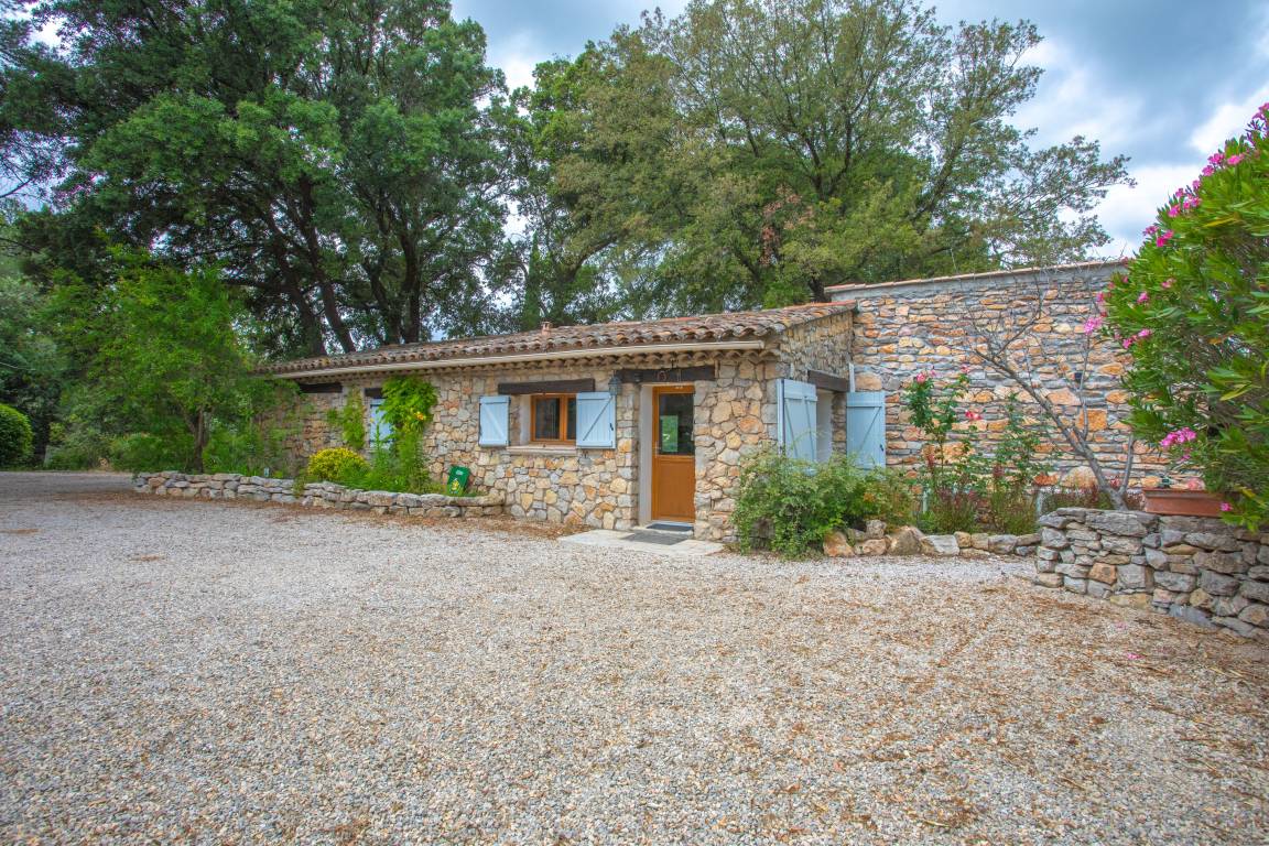 85 M² Huis ∙ 3 Slaapkamers ∙ 6 Gasten - Le Cannet-des-Maures