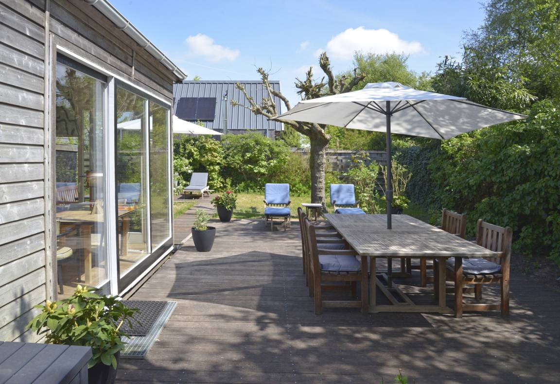 65 M² Ferienhaus ∙ 2 Schlafzimmer ∙ 4 Gäste - Heiloo