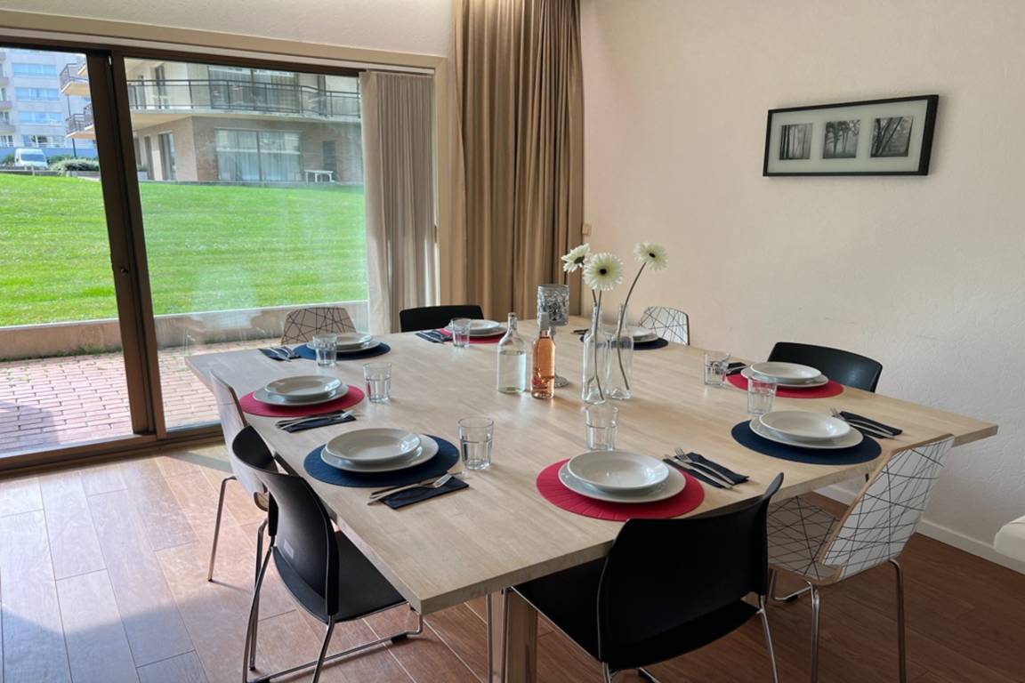 150 M² Appartement ∙ 3 Slaapkamers ∙ 10 Gasten - De Panne