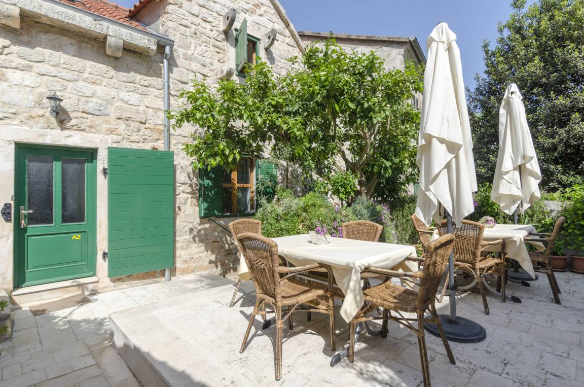 44 M² Apartment ∙ 1 Bedroom ∙ 4 Guests - Jelsa
