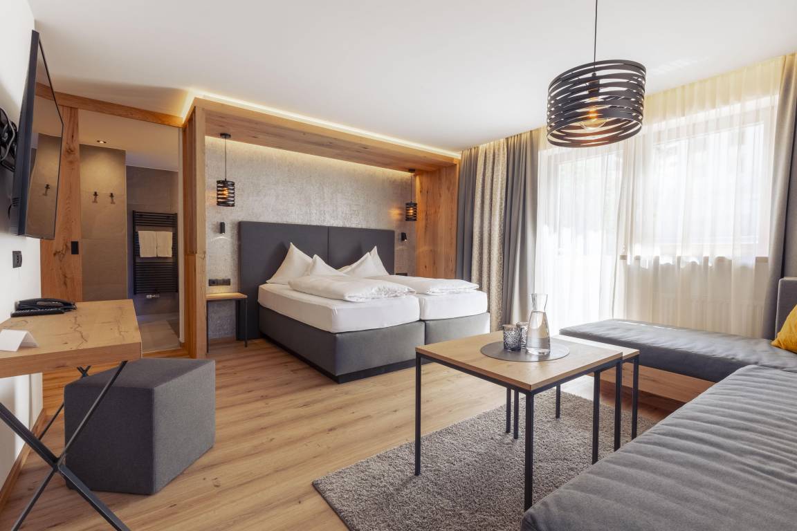 33 M² Hotel ∙ 1 Bedroom ∙ 4 Guests - Ischgl