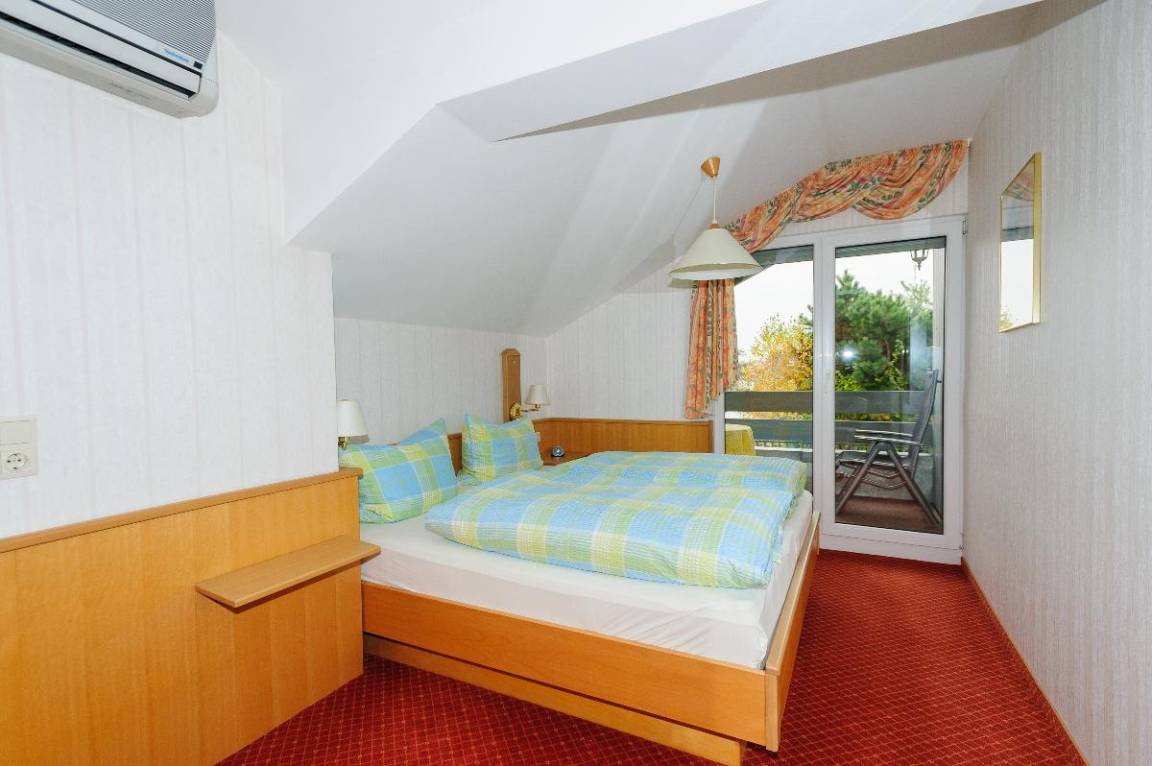 40 M² Ferienwohnung ∙ 1 Schlafzimmer ∙ 2 Gäste - Pocking