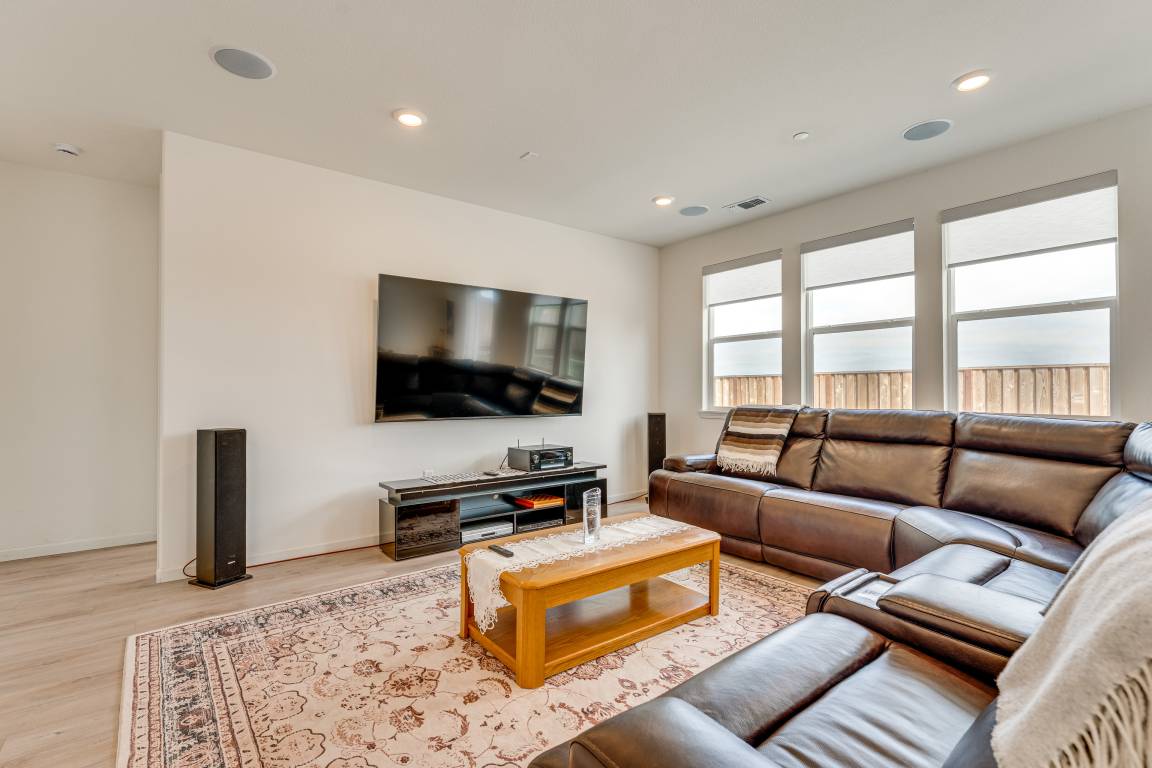 182 M² House ∙ 3 Bedrooms ∙ 6 Guests - Hollister, CA