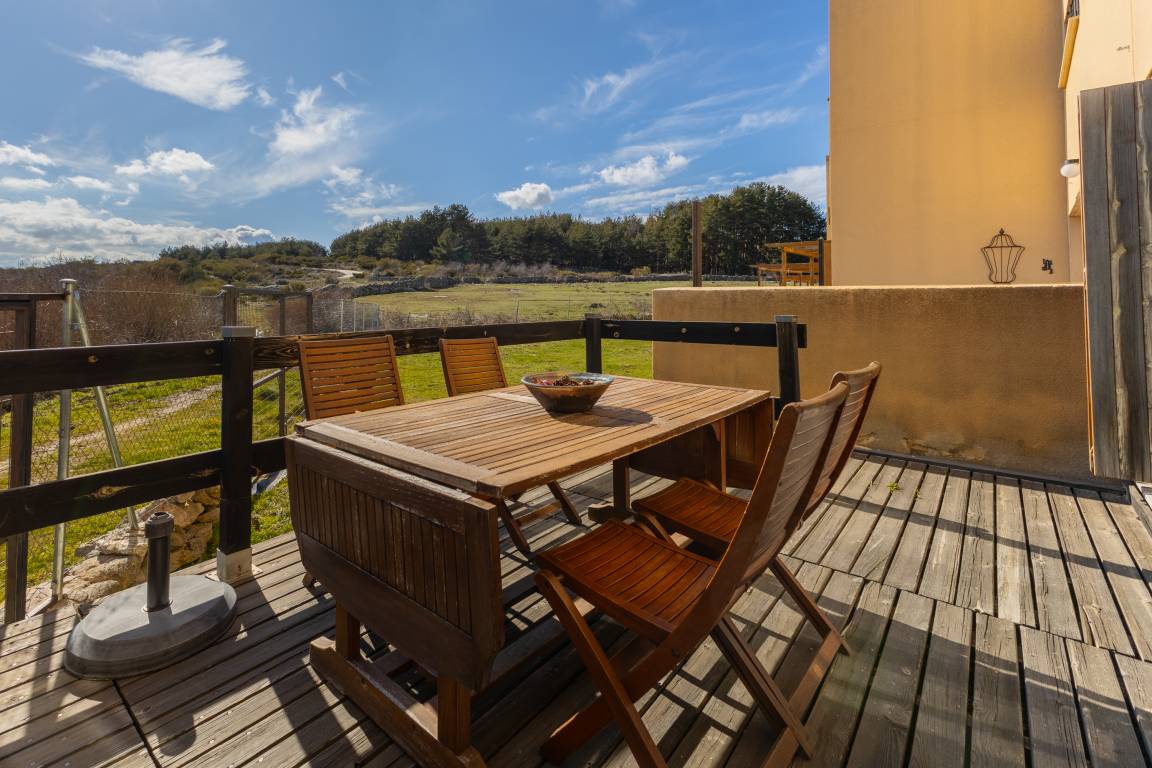 60 M² Casa ∙ 3 Habitaciones ∙ 5 Huéspedes - Navarredonda de Gredos