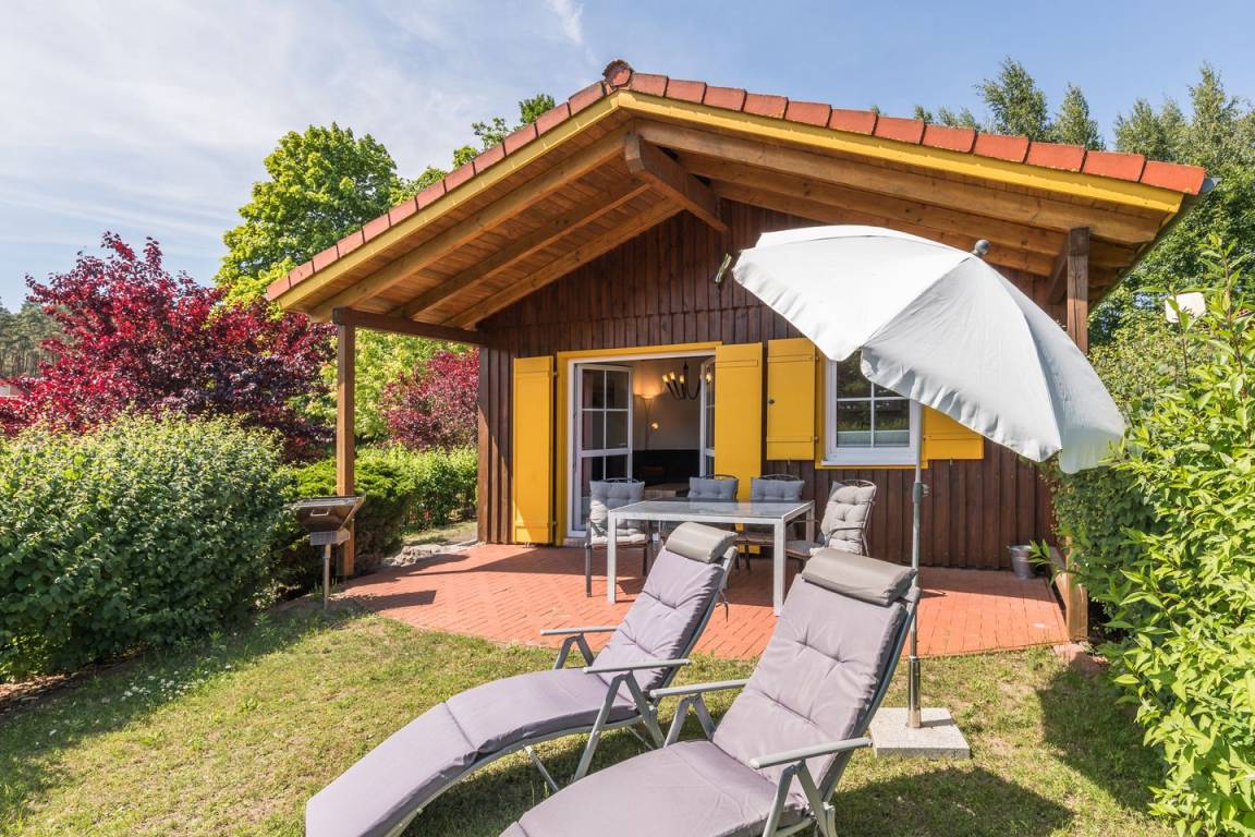70 M² Ferienhaus ∙ 2 Schlafzimmer ∙ 4 Gäste - Jabel