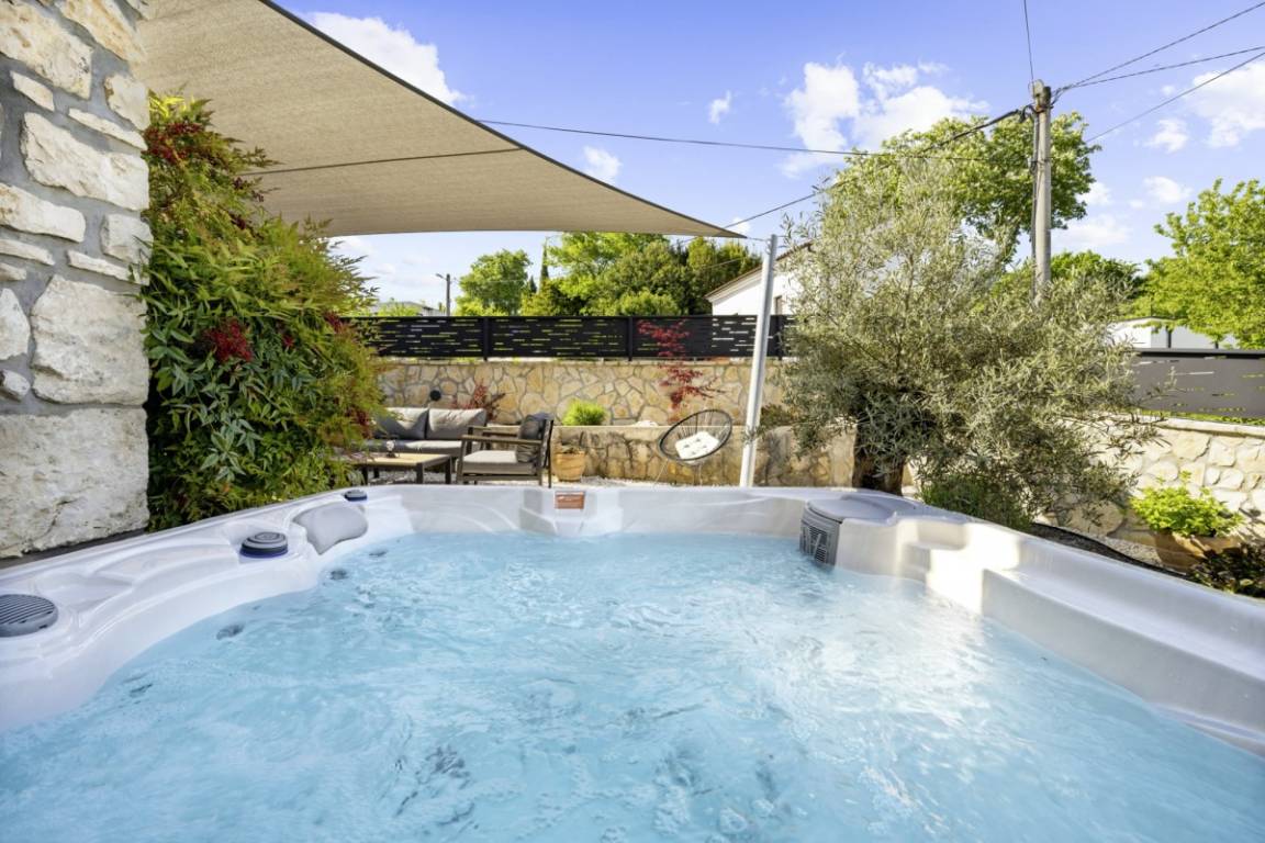 120 M² House ∙ 4 Bedrooms ∙ 6 Guests - Labin