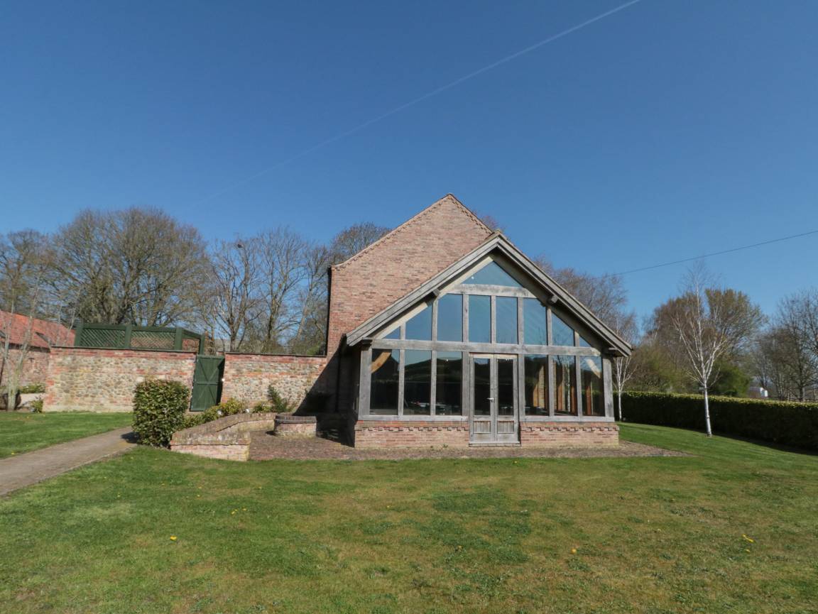 Cottage ∙ 6 Bedrooms ∙ 15 Guests - Thirsk