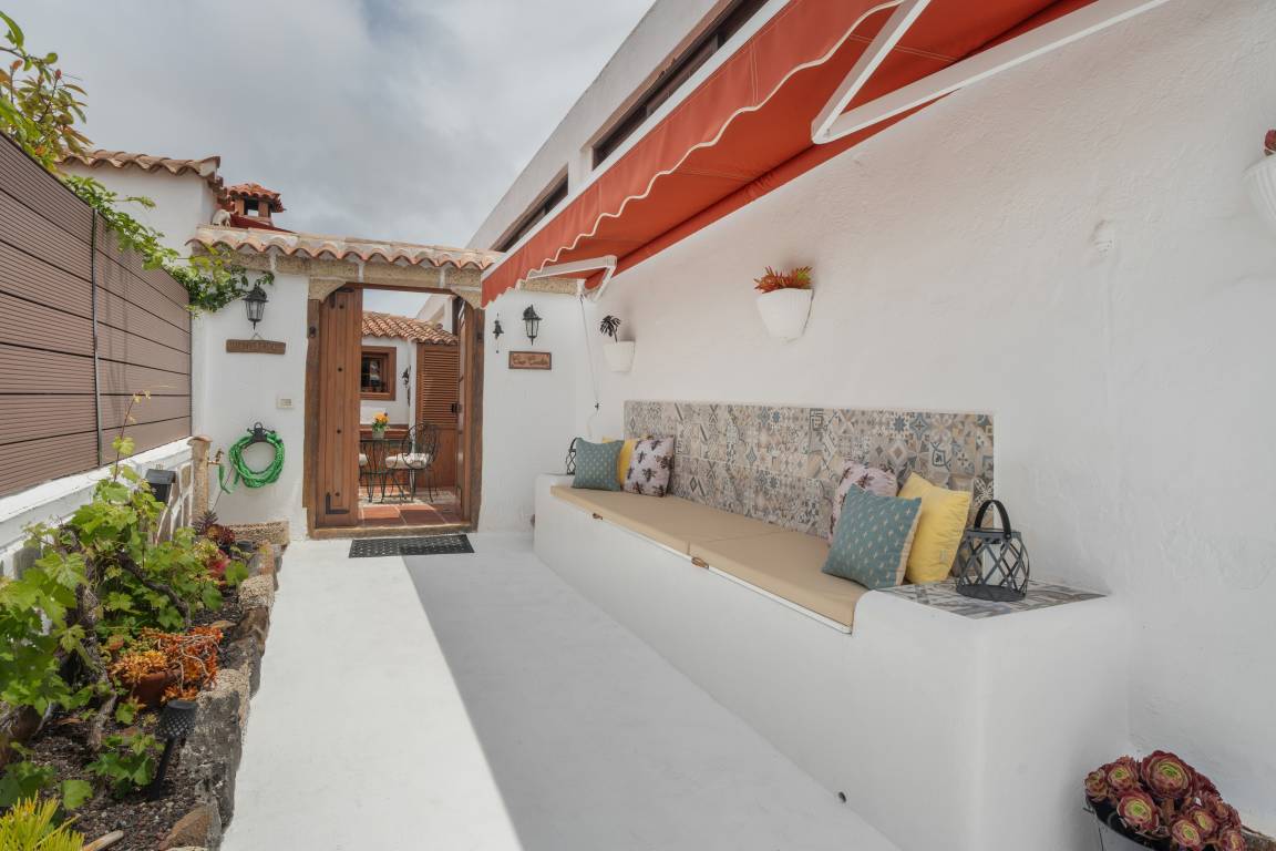 85 M² House ∙ 2 Bedrooms ∙ 4 Guests - Adeje