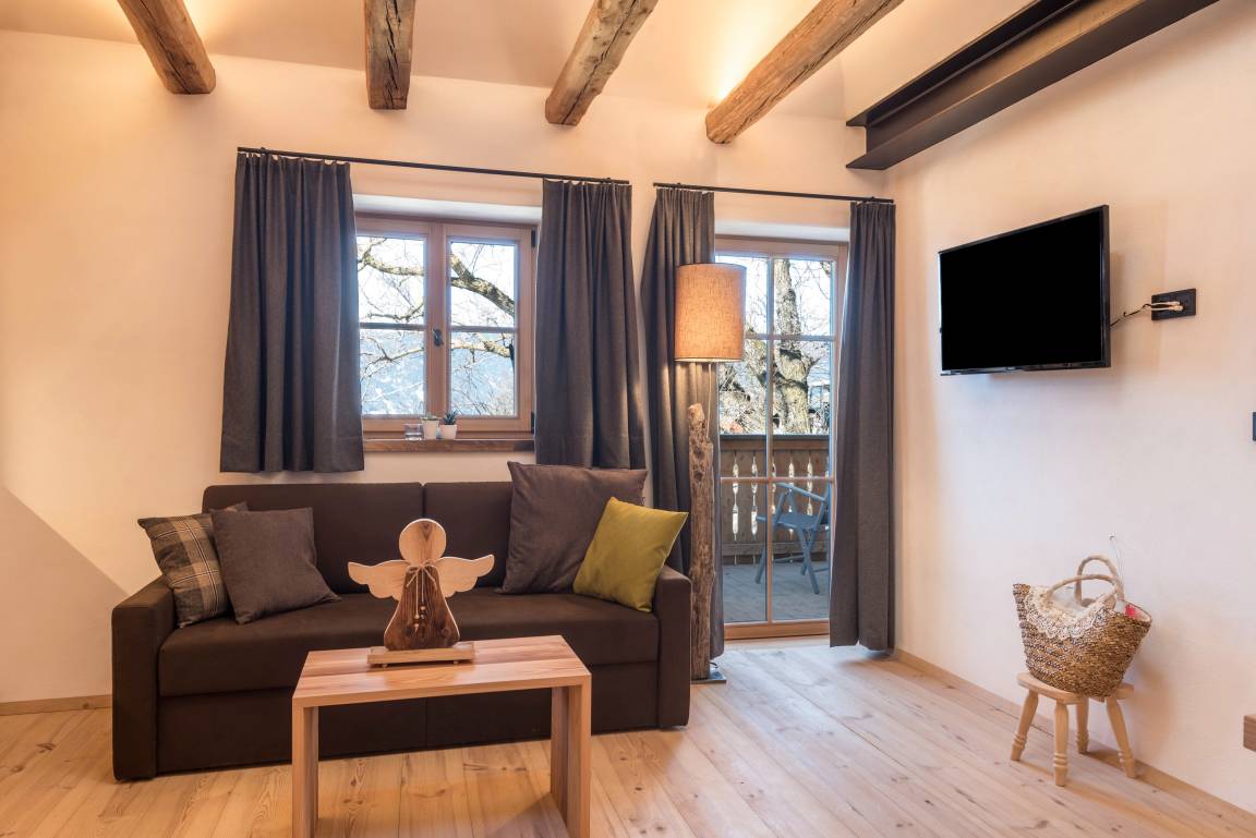 62 M² Ferienwohnung ∙ 2 Schlafzimmer ∙ 6 Gäste - Brixen
