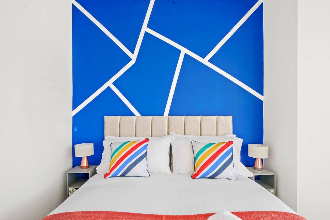 88 M² Apartment ∙ 3 Bedrooms ∙ 7 Guests - Enfield