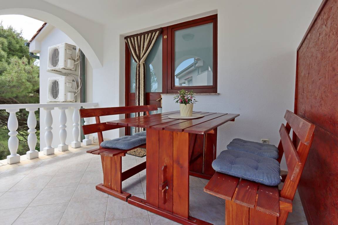 38 M² Apartment ∙ 2 Bedrooms ∙ 5 Guests - Crikvenica