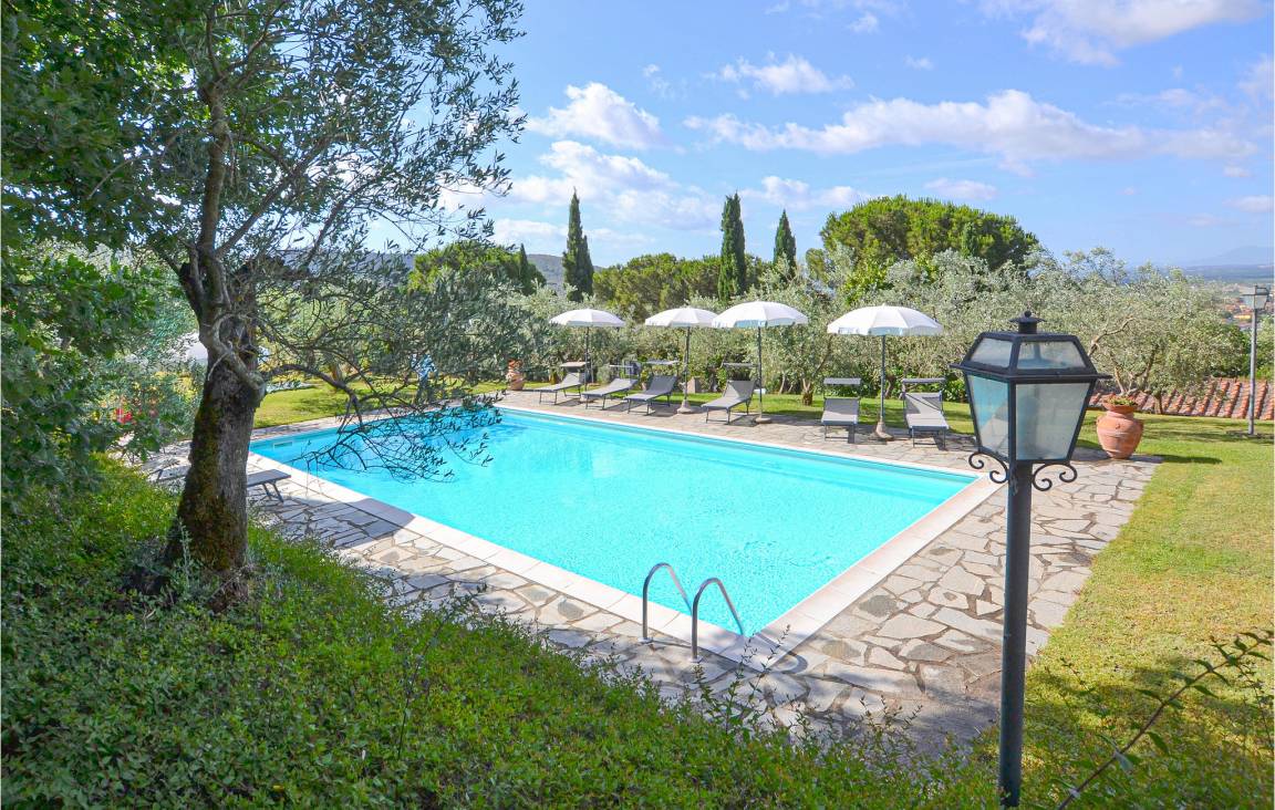 320 M² House ∙ 6 Bedrooms ∙ 12 Guests - Cortona