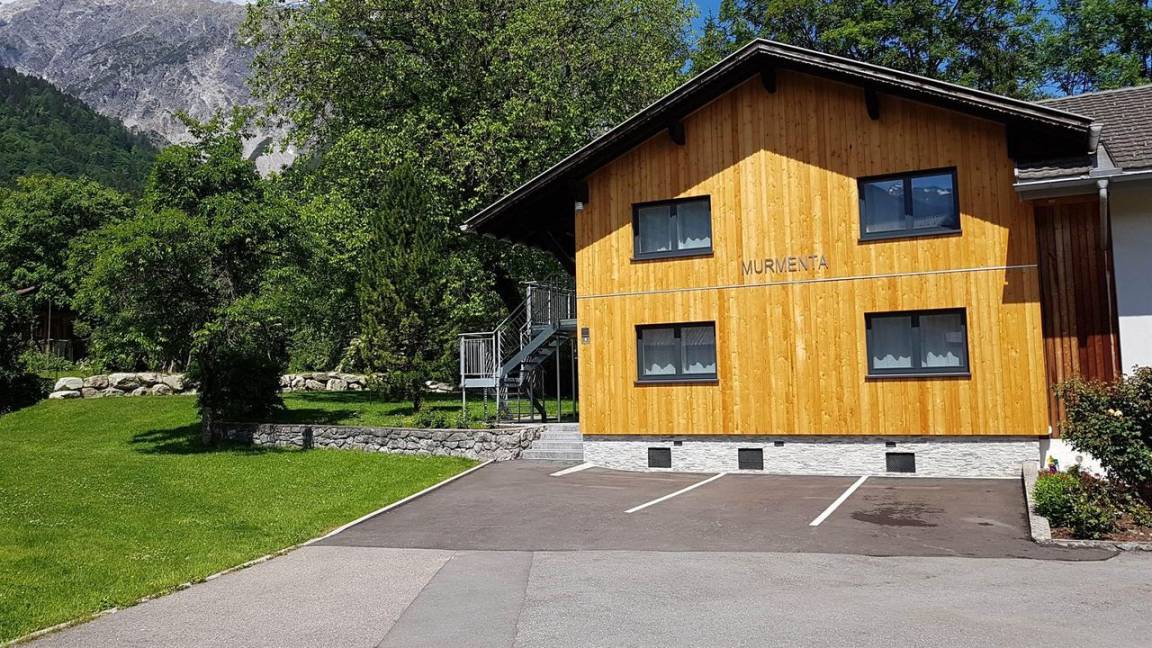 100 M² Appartement ∙ 3 Slaapkamers ∙ 6 Gasten - Vandans