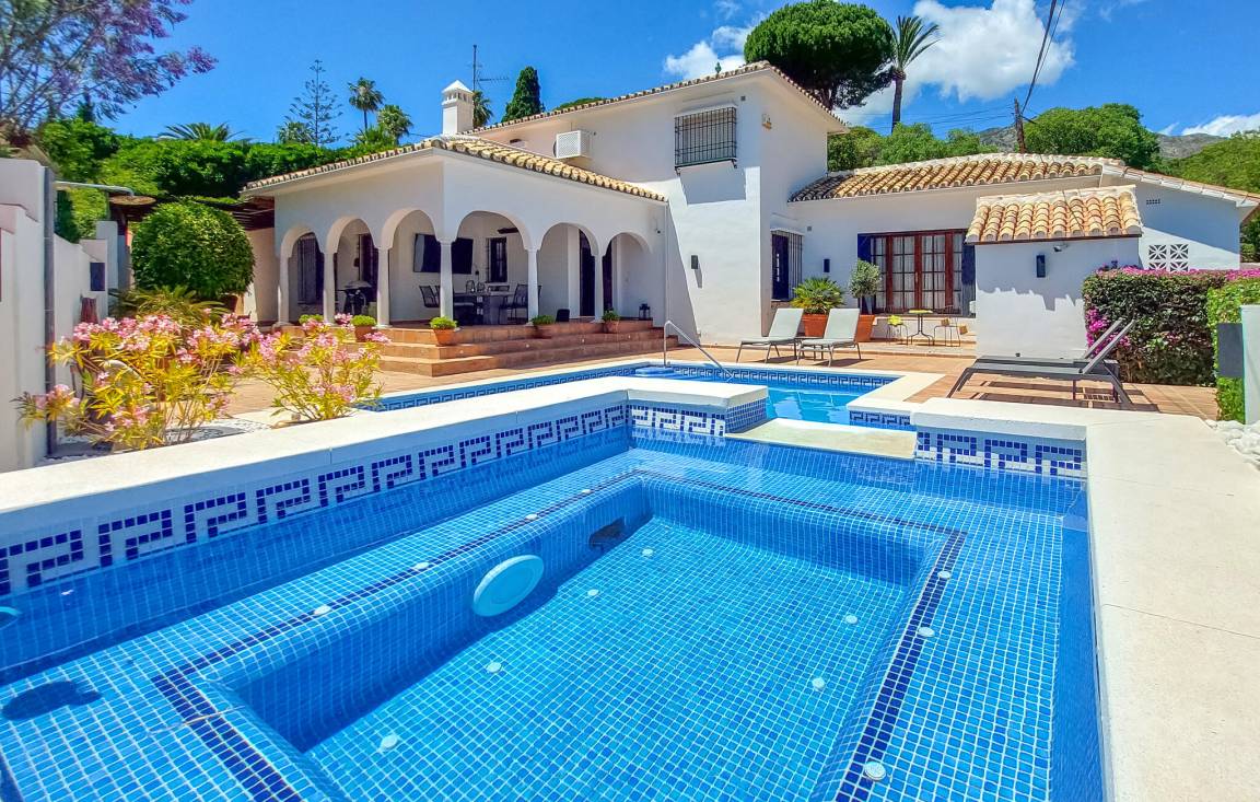 240 M² House ∙ 4 Bedrooms ∙ 8 Guests - Mijas