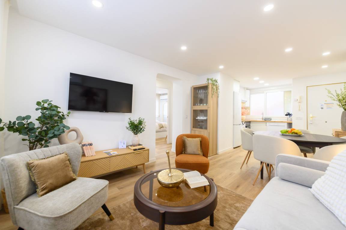 61 M² Apartamento ∙ 3 Habitaciones ∙ 7 Huéspedes - Rivas-Vaciamadrid