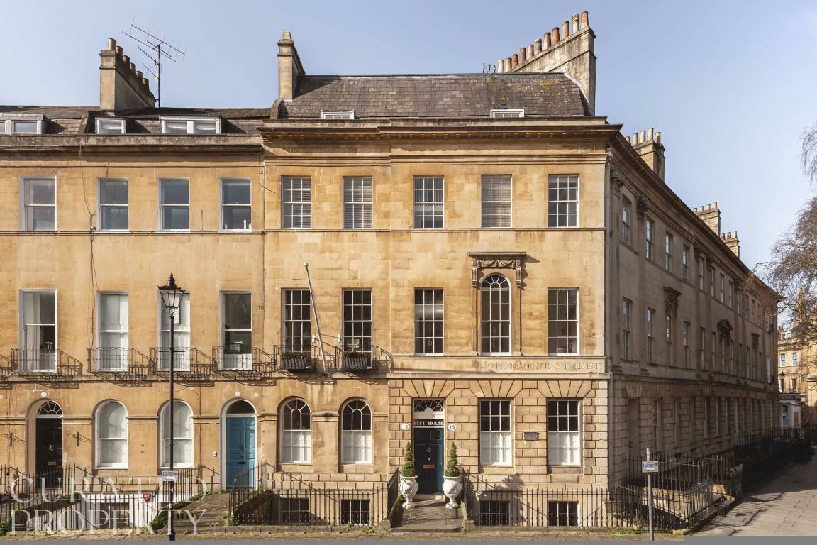 Apartment ∙ 6 Bedrooms ∙ 12 Guests - Bath