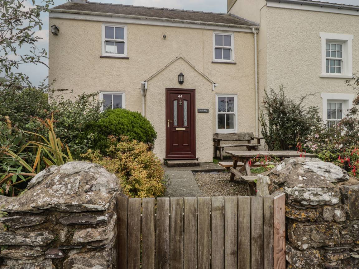 Cottage ∙ 2 Bedrooms ∙ 3 Guests - Solva